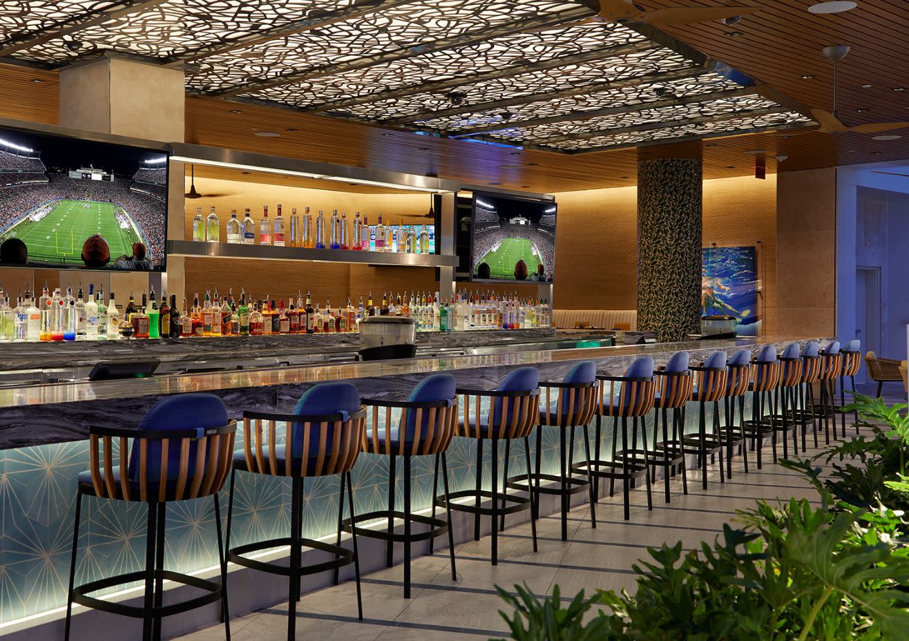 Pool Bar & Grill