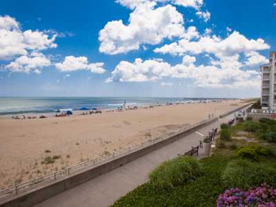 is sandbridge beach open
