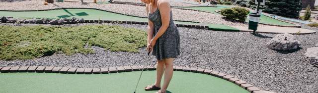mini golf intu