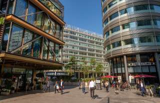 Explore Spinningfields | Visit Manchester