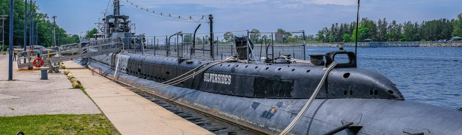 Uss Silversides Submarines Navy Ships Us Submarines SSN 679 USS