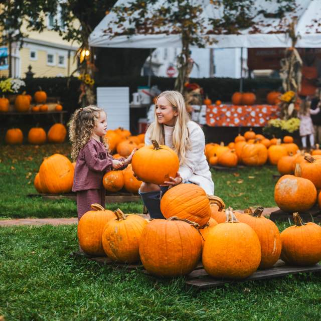 pumpkin picking fall river
