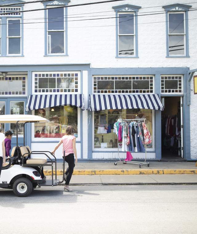 Lake Erie Love Retailers | Ohio’s Lake Erie Shores & Islands
