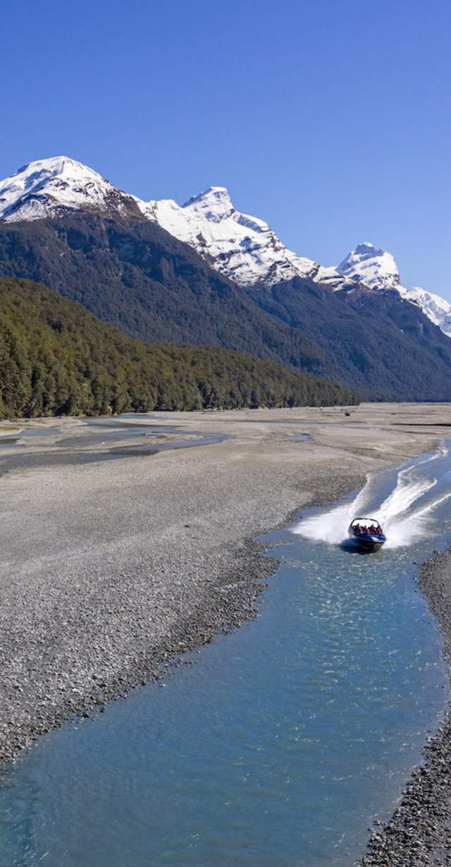 Dart River Safari