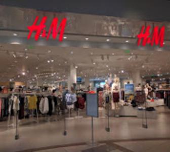 h and m