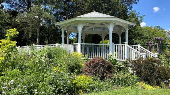 spring garden centre