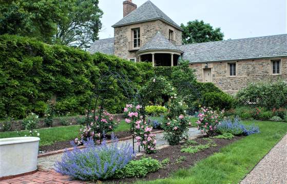 Mansions Along the Delaware