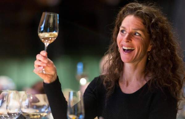 wine tasting experience