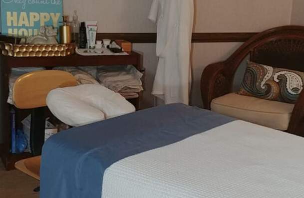 Stacy's Temple of Esteem Massage Studio LLC
