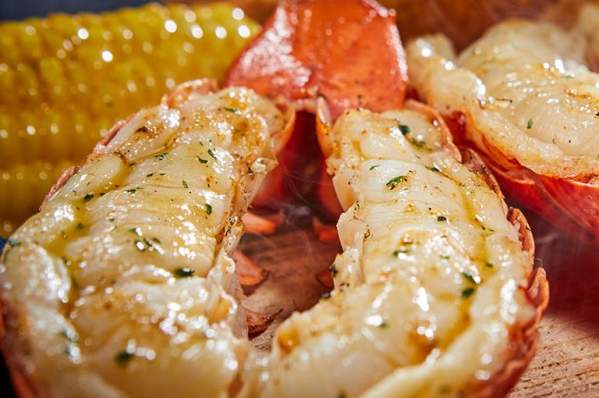 how to boil red lobster