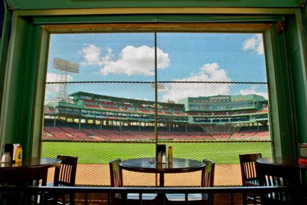 Top Sports Bars in Boston