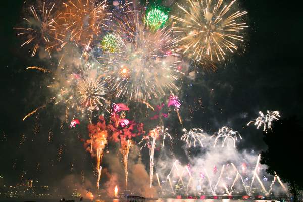 New Year's Eve in Boston | Big Events, Parties & Dining