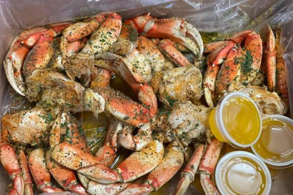 Lafayette, LA Crawfish Time | Best Boiled Crawfish Places