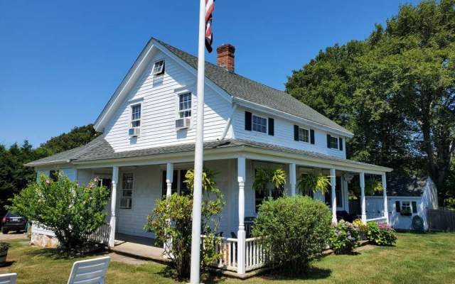 Harbourview Guest House and Cottages | Block Island, RI