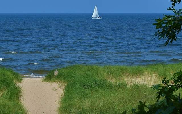 Oval Beach