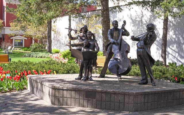 Joy of Music Statue