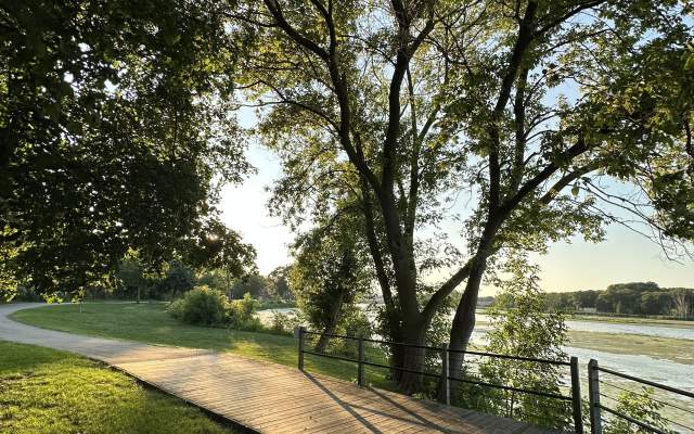 Window on the Waterfront