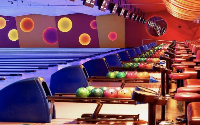Bowlmor