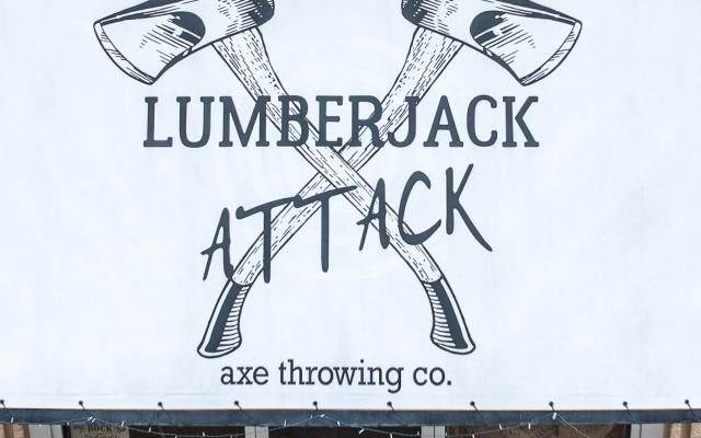 lumberjack axe throwing
