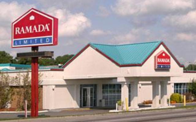 Ramada Limited Sign