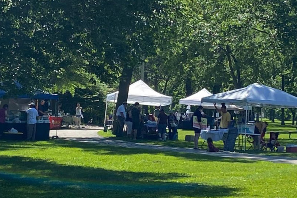 VISIT Milwaukee - Farmers Markets