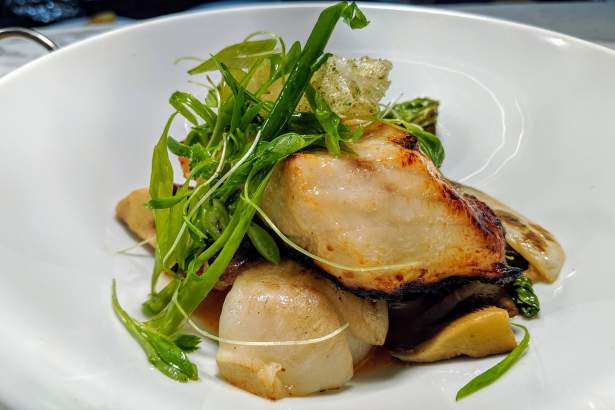 The Select Restaurant + Bar