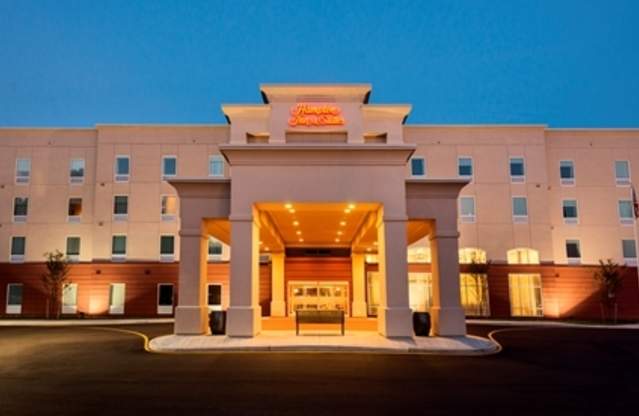 Hampton Inn and Suites Wilmington Christiana