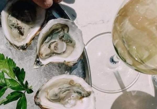 Top 10 Best Places to Get Oysters in Boston
