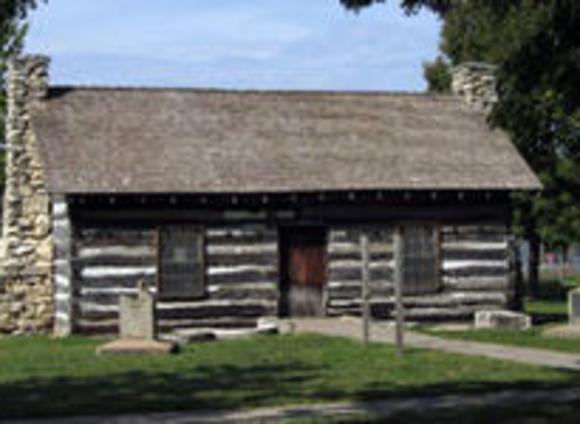 Pioneer Log Cabin Building