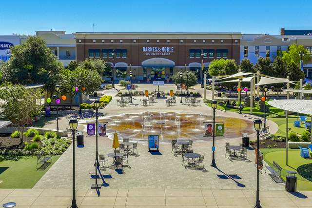 Hillside Village Shopping Center