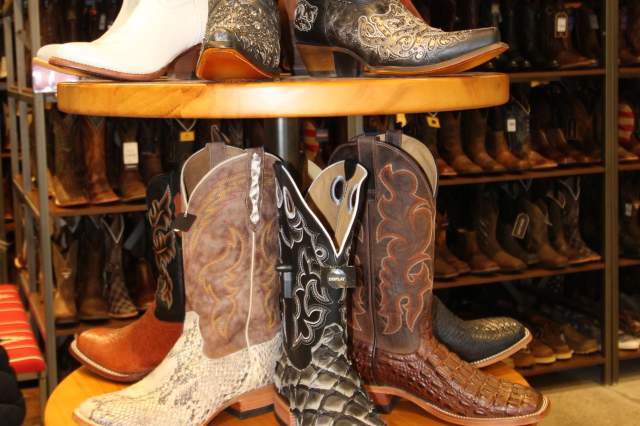 BOOT BARN | Warwick, RI