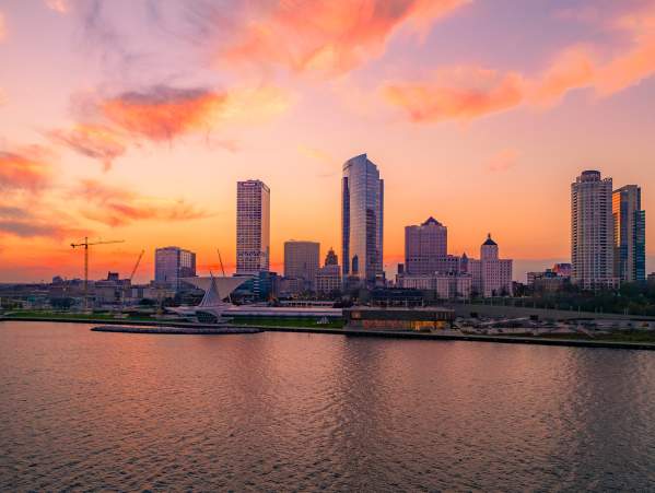 VISIT Milwaukee - About Us