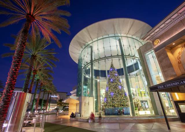 millenia mall hours easter