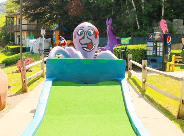 mini golf st georges