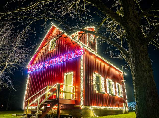 Experience the Rich Harvest Farms Holiday Light Display