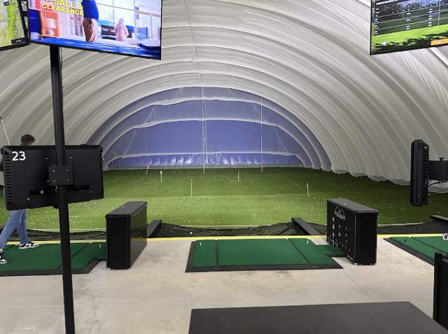 Whitetail Ridge Golf Dome
