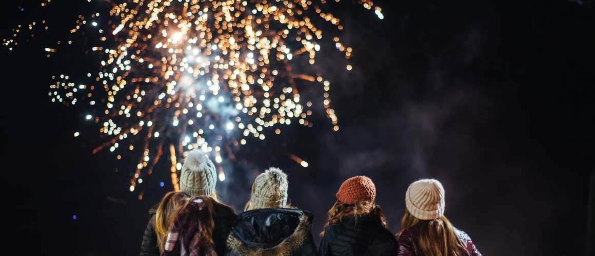 Stroll On State | Holiday Celebration in Rockford, IL