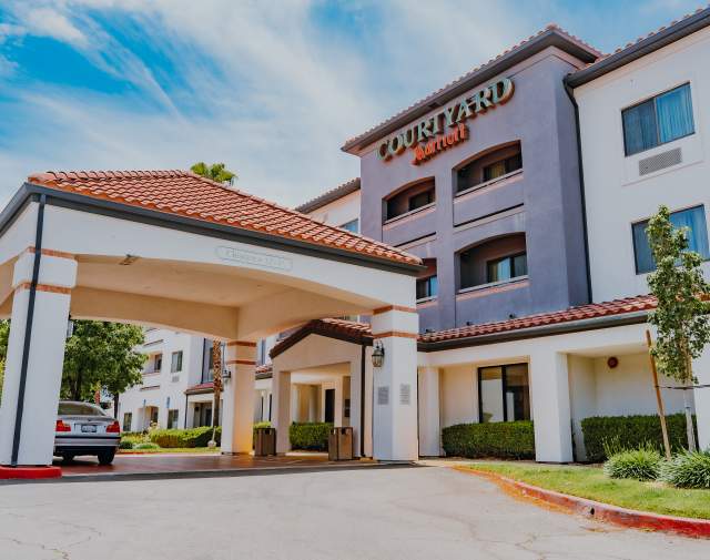 Courtyard by Marriott