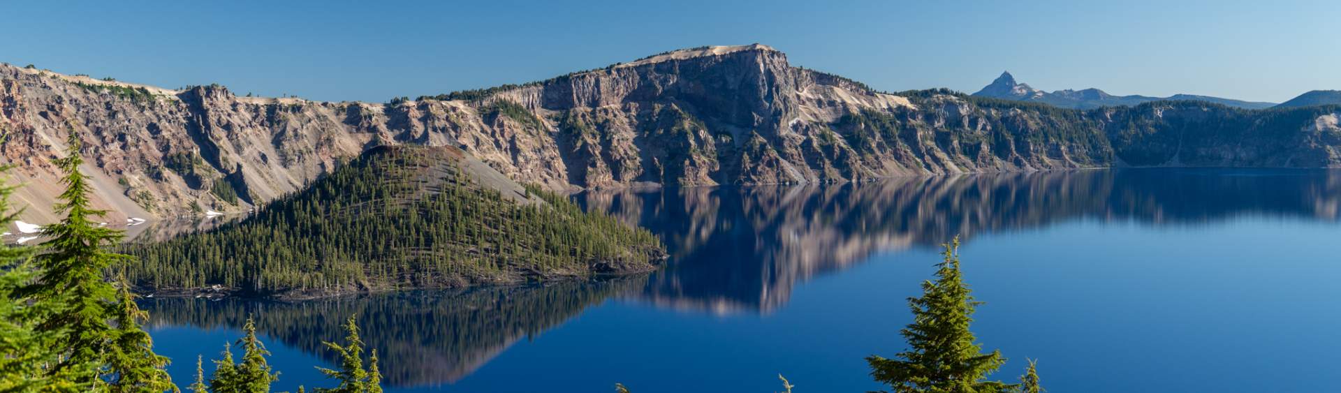 visit crater lake oregon