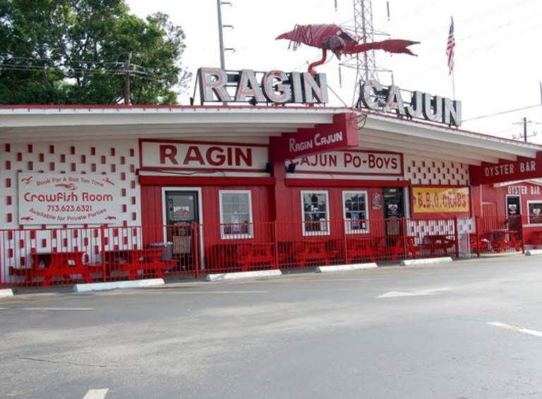 The ragin cajun store