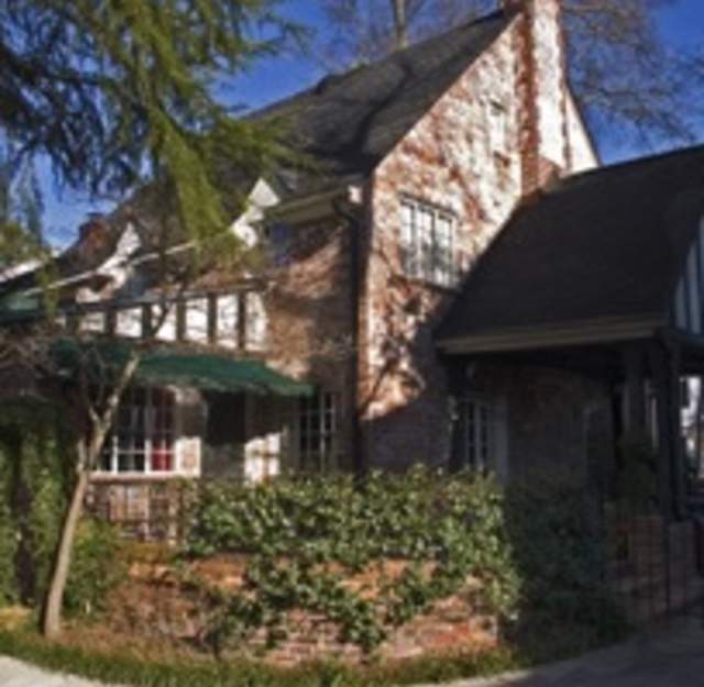 Huske House