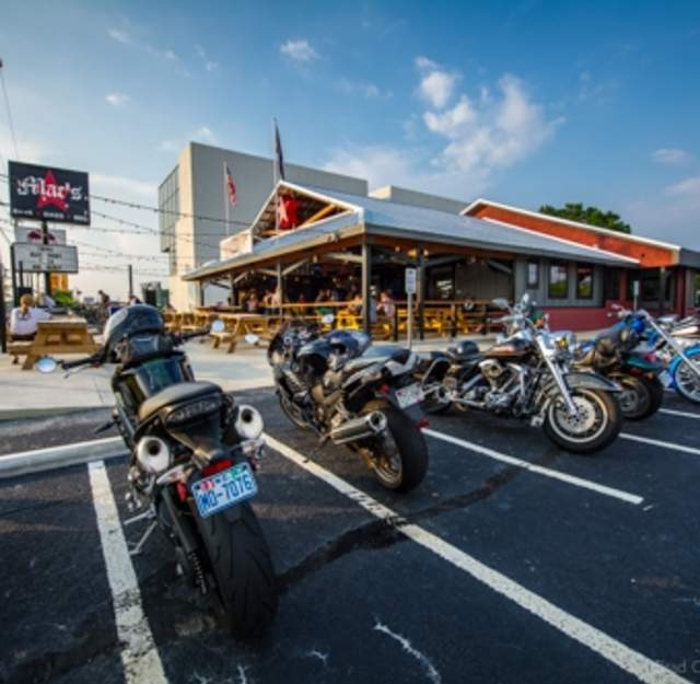 Mac's Speed Shop
