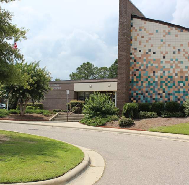Smith Recreation Center and Seabrook Park