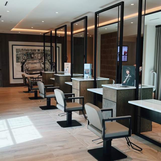 Celebrity Hair Salon 60 Photos - Moonagedaydream.film