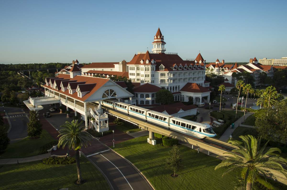 Disney Resort With Monorail