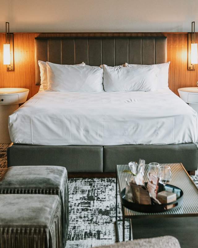 Indy Hotel Features | Guides to Indianapolis Hotels