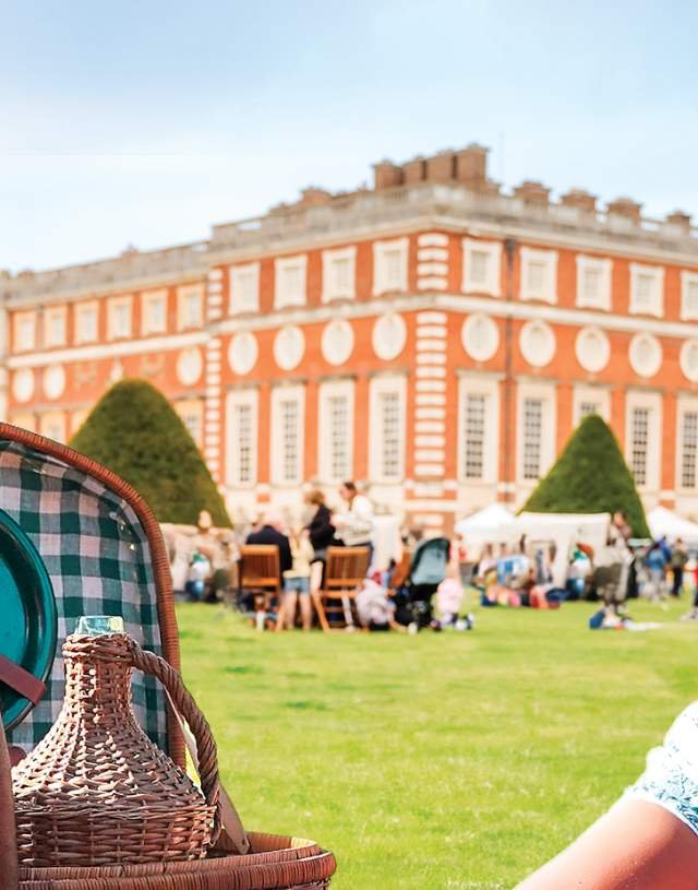 Find Festivals, fairs and fetes in Surrey | Visit Surrey