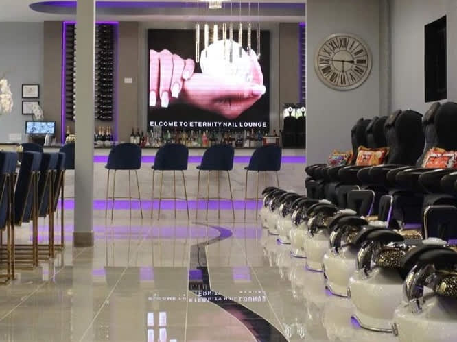 New nail salon near me store