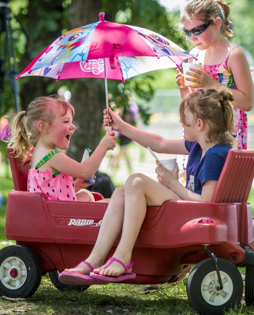 Free and Easy Outdoor Activities for the Whole Family this Spring