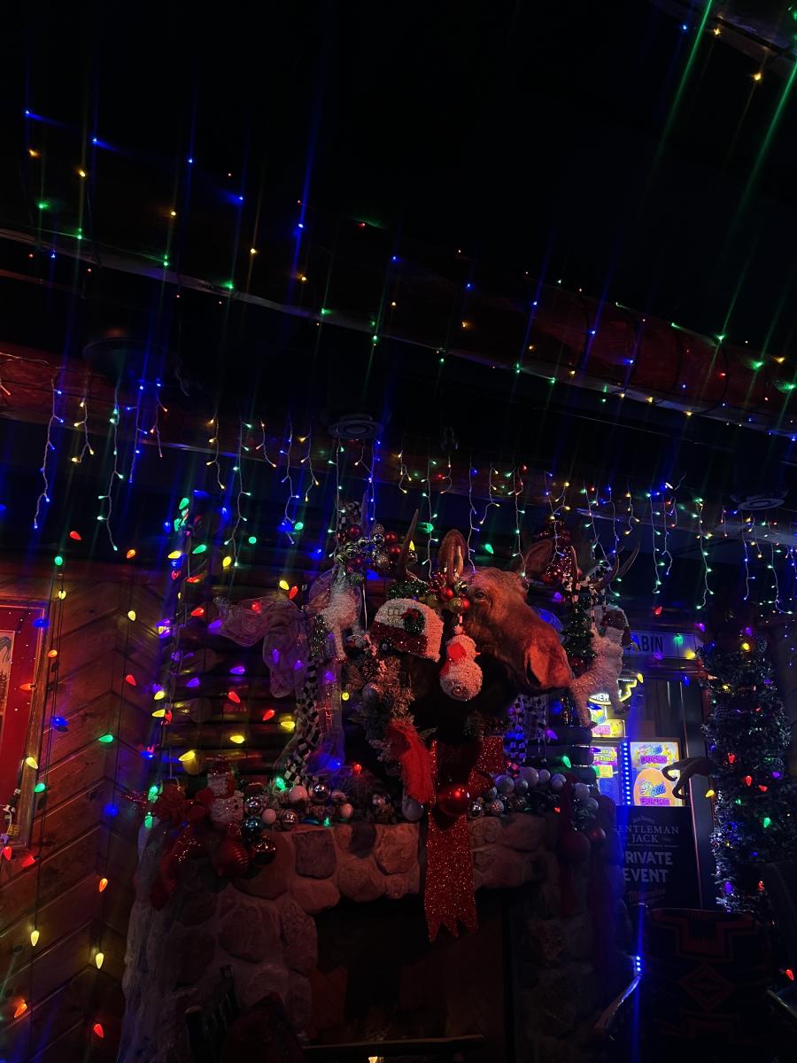 Making Spirits Bright: Milwaukee’s Holiday Bars and Pop-Ups